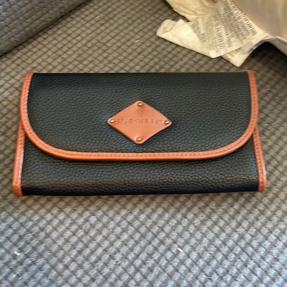 St. John's Bay | Bags | St Johns Bay Wallet | Poshmark